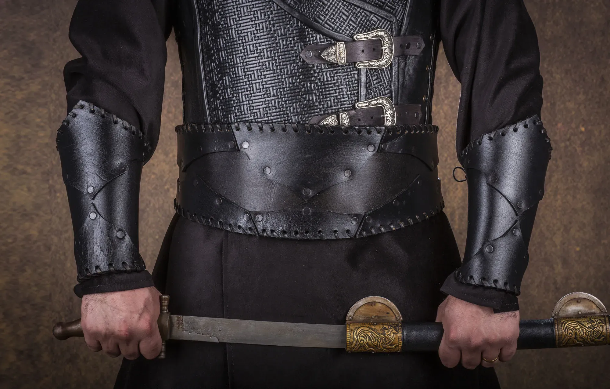 Archery Shop Traditional Horseback Archery Turkish Bow Leather Armor ...